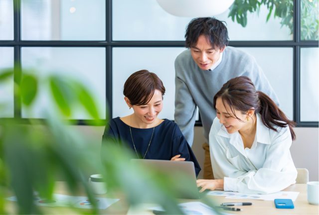 採用でお困りの企業様へ｜愛知で採用代行なら株式会社Awake